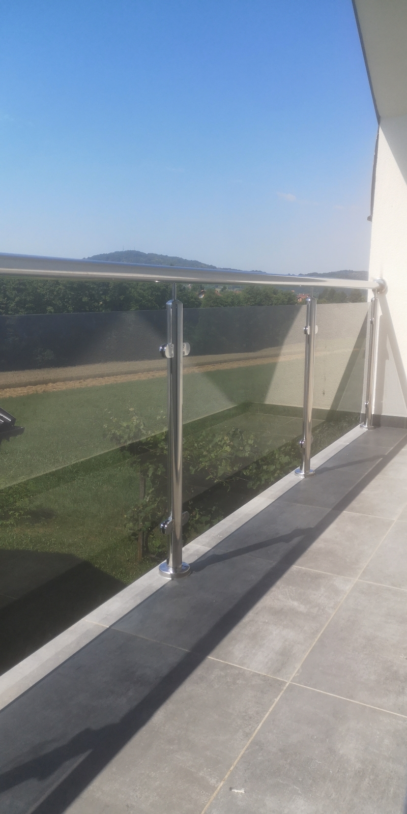 Staklene ograde - INT INOX D.O.O